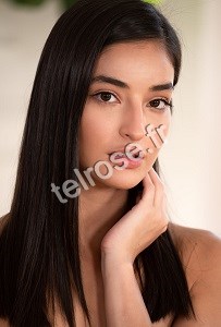 Tel rose sans attente avec ou sans carte bleue | Femmes au telephone ...